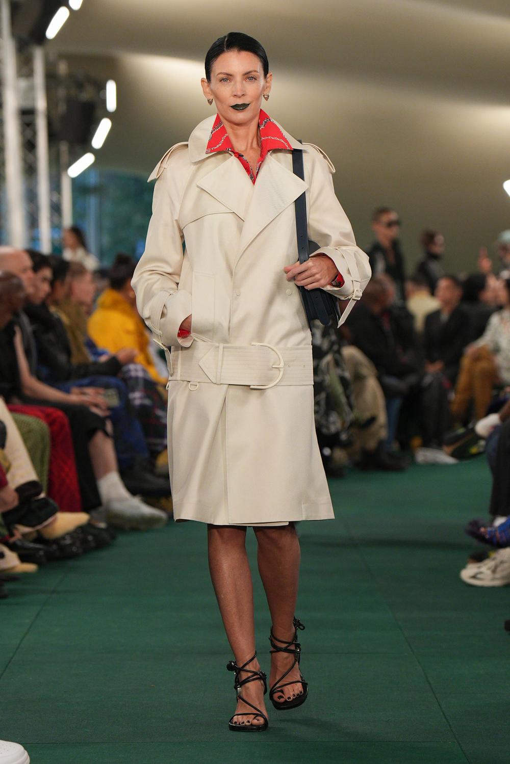 Défilé - Burberry - Prêt à porter Printemps-Eté 2024